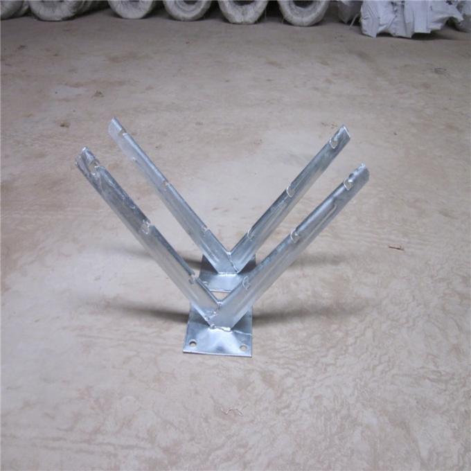 6 Strand Barbed Wire Extension Arms Galvanized Flange Etch Proof